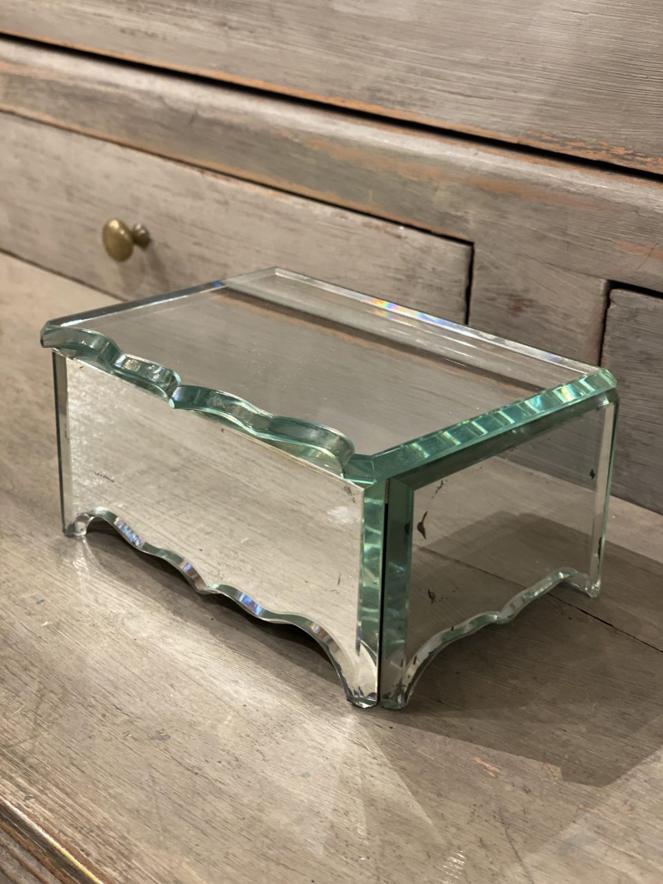 Mirrored Box - Fil De Fer